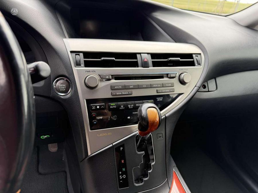 Melns Lexus rx-350 2012 Marijampole, ar dzinēja tilpumu 3.46 L un nobraukumu 405 tūkst. km par 9500 €, foto 17 vietnē AUTOMOTO.COM.LV