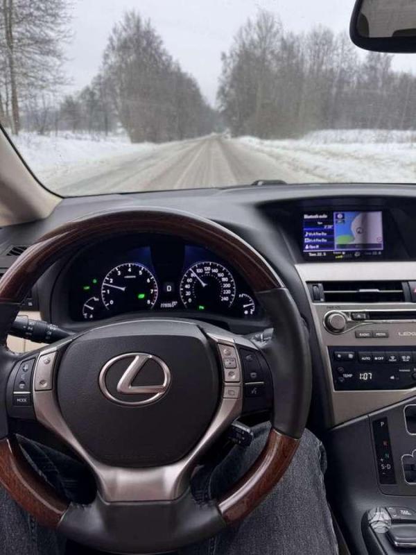 Melns Lexus rx-350 2015 Viļņa, ar dzinēja tilpumu 3.50 L un nobraukumu 228 tūkst. km par 14990 €, foto 8 vietnē AUTOMOTO.COM.LV