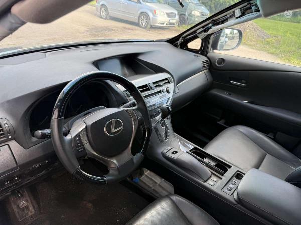 Black Lexus rx-350 2015 in Mazeikiai, with an engine capacity of 0.35 L and mileage of 11 thousand km for 7900 €, photo 8 on AUTOMOTO.COM.LV