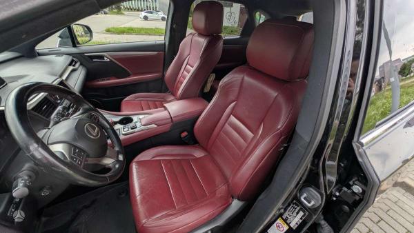 Melns Lexus rx-350 2016 Viļņa, ar dzinēja tilpumu 3.46 L un nobraukumu 288 tūkst. km par 25000 €, foto 9 vietnē AUTOMOTO.COM.LV
