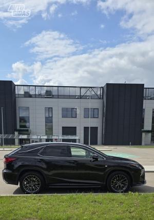 Melns Lexus rx-350 2017 Kauņa, ar dzinēja tilpumu 3.50 L un nobraukumu 110 tūkst. km par 23300 €, foto 5 vietnē AUTOMOTO.COM.LV