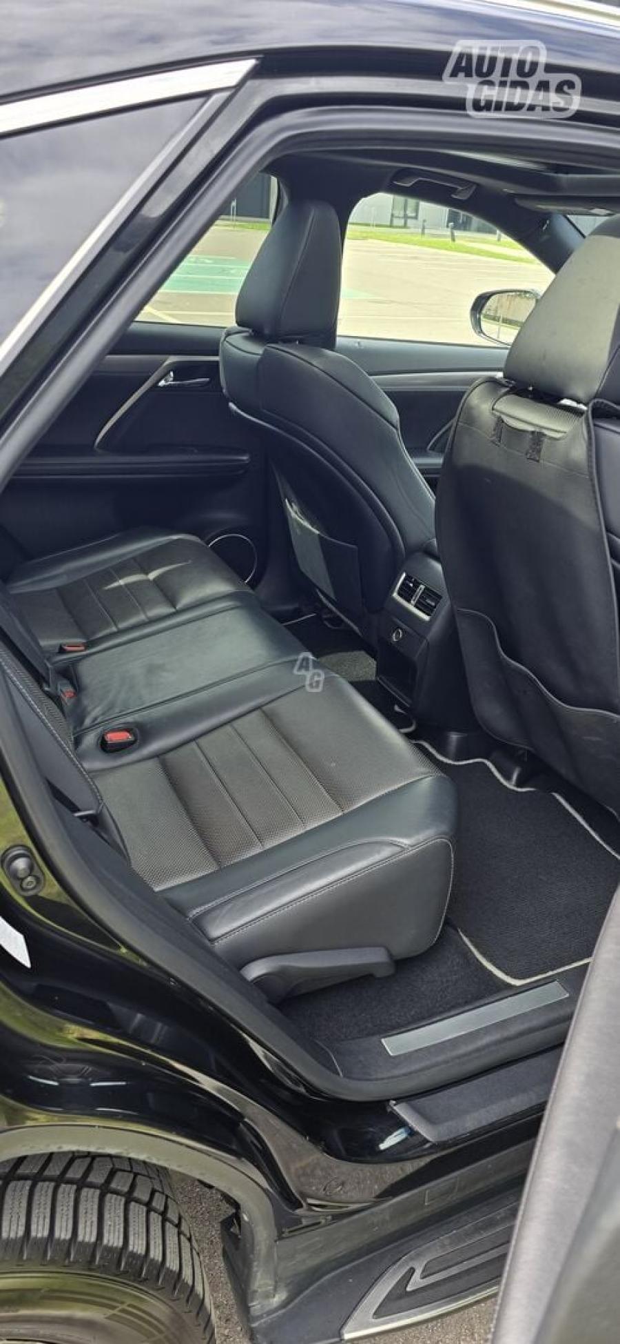 Melns Lexus rx-350 2017 Kauņa, ar dzinēja tilpumu 3.50 L un nobraukumu 110 tūkst. km par 23300 €, foto 9 vietnē AUTOMOTO.COM.LV