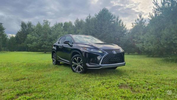 Black Lexus rx-350 2022 in Panevezys, with an engine capacity of 0.00 L and mileage of 47 thousand km for 38900 €, photo 1 on AUTOMOTO.COM.LV