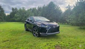 Black Lexus rx-350 2022 in Panevezys, with an engine capacity of 0.00 L and mileage of 47 thousand km for 38900 €, photo 3 on AUTOMOTO.COM.LV