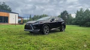 Black Lexus rx-350 2022 in Panevezys, with an engine capacity of 0.00 L and mileage of 47 thousand km for 38900 €, photo 8 on AUTOMOTO.COM.LV