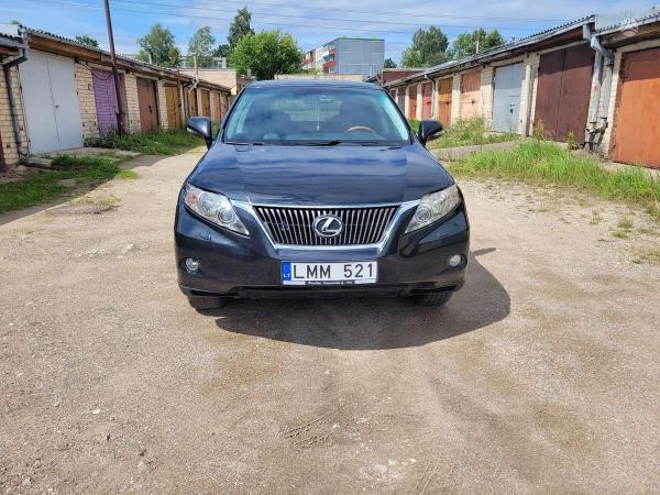 Melns Lexus rx-350 2011 Šauļi, ar dzinēja tilpumu 3.46 L un nobraukumu 197 tūkst. km par 9000 €, foto 1 vietnē AUTOMOTO.COM.LV