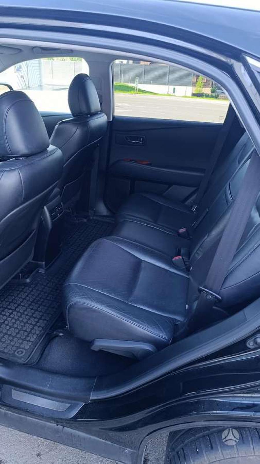 Melns Lexus rx-350 2011 Viļņa, ar dzinēja tilpumu 3.50 L un nobraukumu 223 tūkst. km par 13500 €, foto 13 vietnē AUTOMOTO.COM.LV