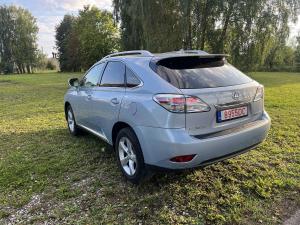 Blue Lexus rx-350 2010 in Panevezys, with an engine capacity of 3.46 L and mileage of 144 thousand km for 8500 €, photo 6 on AUTOMOTO.COM.LV