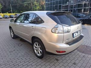 Brown Lexus rx-350 2005 in Vilnius, with an engine capacity of 3.30 L and mileage of 231 thousand km for 4100 €, photo 8 on AUTOMOTO.COM.LV
