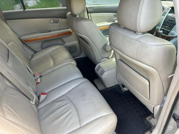 Brūns Lexus rx-350 2005 Viļņa, ar dzinēja tilpumu 3.50 L un nobraukumu 231 tūkst. km par 3400 €, foto 10 vietnē AUTOMOTO.COM.LV