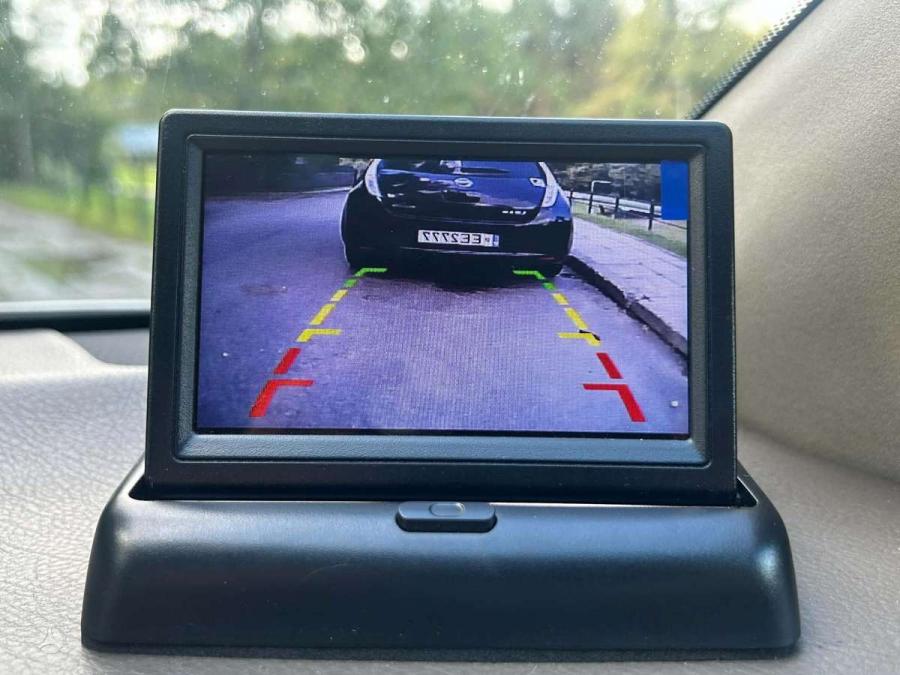 Brūns Lexus rx-350 2005 Viļņa, ar dzinēja tilpumu 3.50 L un nobraukumu 231 tūkst. km par 3400 €, foto 14 vietnē AUTOMOTO.COM.LV