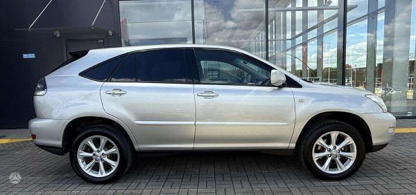 Lexus rx-350 2007 Viļņa, ar dzinēja tilpumu 3.46 L un nobraukumu 175 tūkst. km par 8999 €, foto 5 vietnē AUTOMOTO.COM.LV