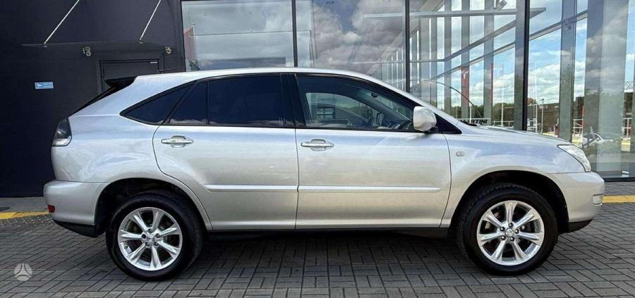 Lexus rx-350 2007 Viļņa, ar dzinēja tilpumu 3.46 L un nobraukumu 175 tūkst. km par 8999 €, foto 6 vietnē AUTOMOTO.COM.LV