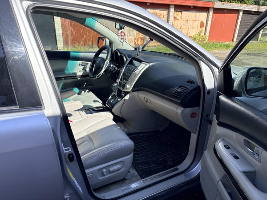 Lexus rx-350 2010 Tallina, ar dzinēja tilpumu 3.50 L un nobraukumu 319 tūkst. km par 4900 €, foto 11 vietnē AUTOMOTO.COM.LV
