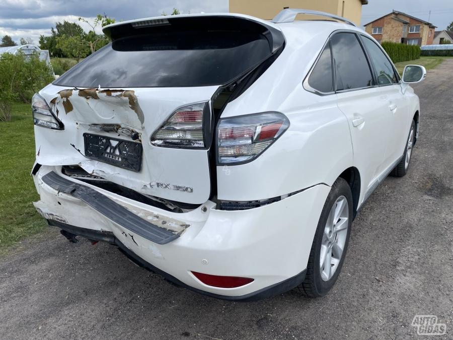 Lexus rx-350 2011 in Siauliai, with an engine capacity of 3.50 L and mileage of 260 thousand km for 4500 €, photo 1 on AUTOMOTO.COM.LV