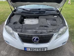 Lexus rx-350 2011 in Siauliai, with an engine capacity of 3.50 L and mileage of 260 thousand km for 4500 €, photo 13 on AUTOMOTO.COM.LV