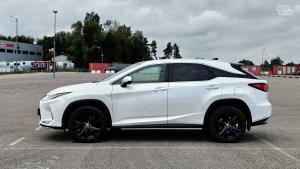 Lexus rx-350 2017 in Vilnius, with an engine capacity of 3.50 L and mileage of 77 thousand km for 25700 €, photo 10 on AUTOMOTO.COM.LV