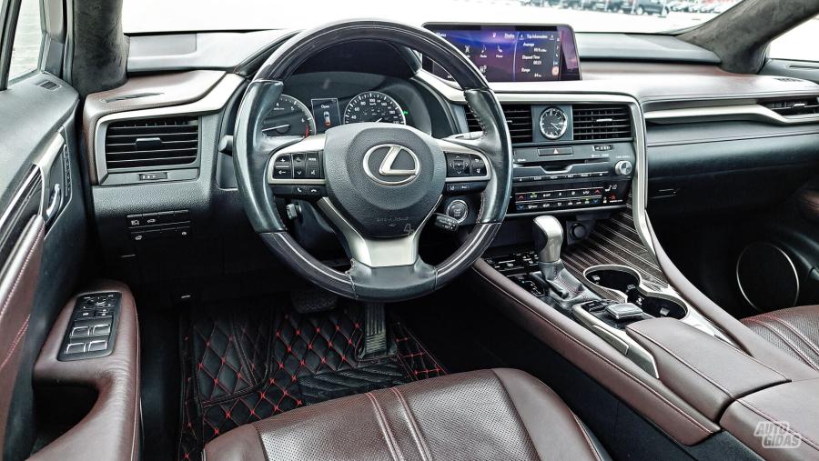 Lexus rx-350 2017 in Vilnius, with an engine capacity of 3.50 L and mileage of 77 thousand km for 25700 €, photo 23 on AUTOMOTO.COM.LV
