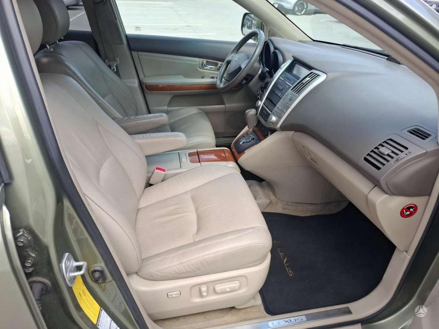 Zaļš Lexus rx-350 2008 Viļņa, ar dzinēja tilpumu 3.46 L un nobraukumu 237 tūkst. km par 4900 €, foto 14 vietnē AUTOMOTO.COM.LV