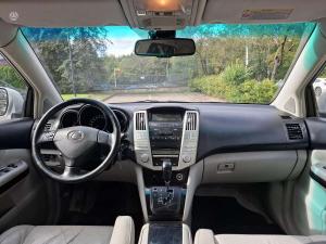 Pelēks Lexus rx-350 2010 Viļņa, ar dzinēja tilpumu 3.30 L un nobraukumu 309 tūkst. km par 4700 €, foto 14 vietnē AUTOMOTO.COM.LV