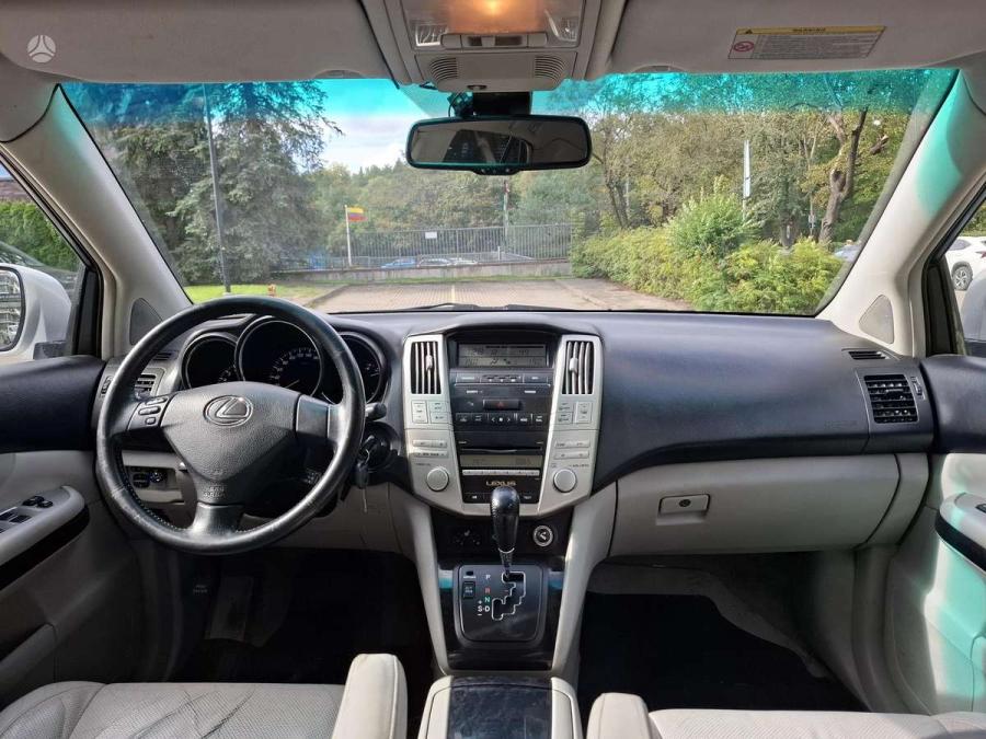 Pelēks Lexus rx-350 2010 Viļņa, ar dzinēja tilpumu 3.30 L un nobraukumu 309 tūkst. km par 4700 €, foto 14 vietnē AUTOMOTO.COM.LV