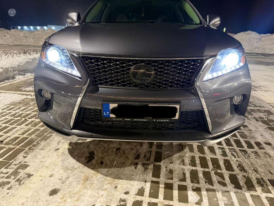 Pelēks Lexus rx-350 2014 Viļņa, ar dzinēja tilpumu 3.50 L un nobraukumu 199 tūkst. km par 13000 €, foto 2 vietnē AUTOMOTO.COM.LV