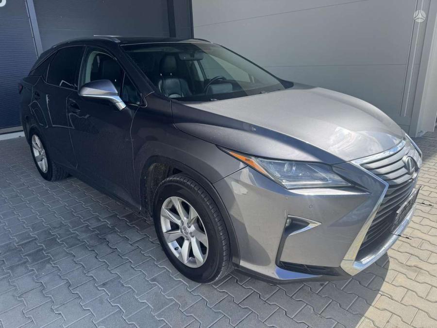 Grey Lexus rx-350 2016 in Vilnius, with an engine capacity of 3.46 L and mileage of 300 thousand km for 18500 €, photo 4 on AUTOMOTO.COM.LV