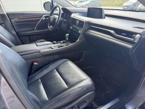Grey Lexus rx-350 2016 in Vilnius, with an engine capacity of 3.46 L and mileage of 300 thousand km for 18500 €, photo 16 on AUTOMOTO.COM.LV