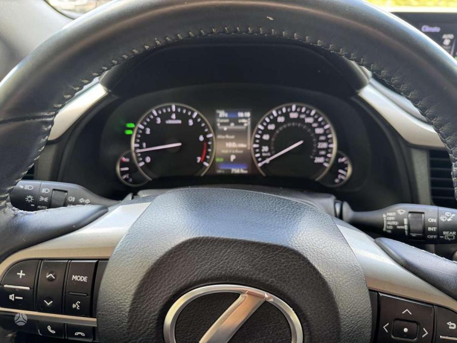 Grey Lexus rx-350 2016 in Vilnius, with an engine capacity of 3.46 L and mileage of 300 thousand km for 18500 €, photo 18 on AUTOMOTO.COM.LV