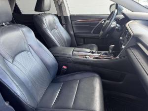 Grey Lexus rx-350 2016 in Vilnius, with an engine capacity of 3.46 L and mileage of 300 thousand km for 18500 €, photo 19 on AUTOMOTO.COM.LV