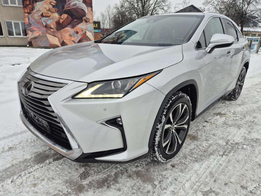 Pelēks Lexus rx-350 2017 Šauļi, ar dzinēja tilpumu 3.46 L un nobraukumu 139 tūkst. km par 22400 €, foto 1 vietnē AUTOMOTO.COM.LV