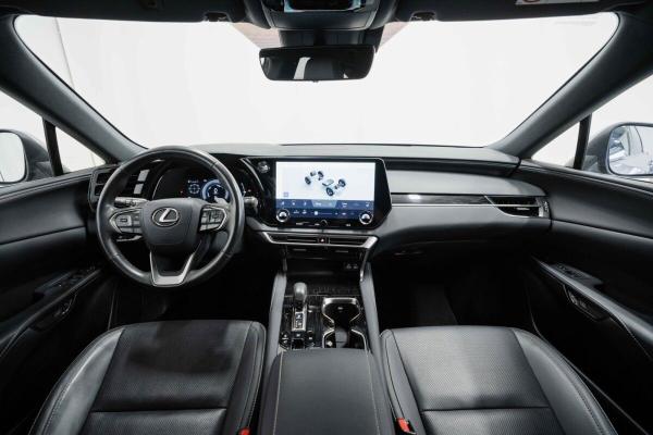 Lexus rx-350 2024 Tallina, ar dzinēja tilpumu 2.50 L un nobraukumu 48 tūkst. km par 57900 €, foto 9 vietnē AUTOMOTO.COM.LV
