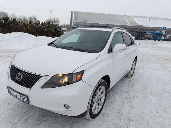 Balts Lexus rx-350 2011 Šauļi, ar dzinēja tilpumu 3.46 L un nobraukumu 235 tūkst. km par 9300 €, foto 2 vietnē AUTOMOTO.COM.LV