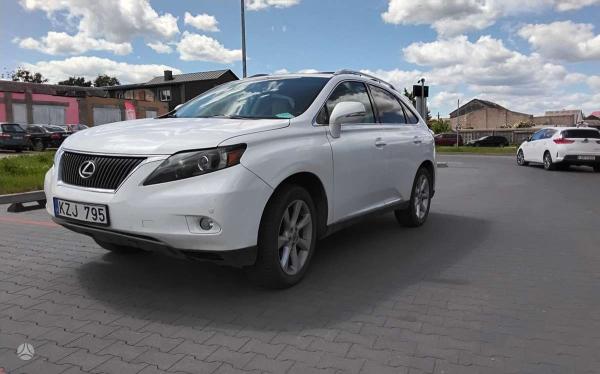 Balts Lexus rx-350 2011 Kauņa, ar dzinēja tilpumu 3.46 L un nobraukumu 209 tūkst. km par 10500 €, foto 3 vietnē AUTOMOTO.COM.LV