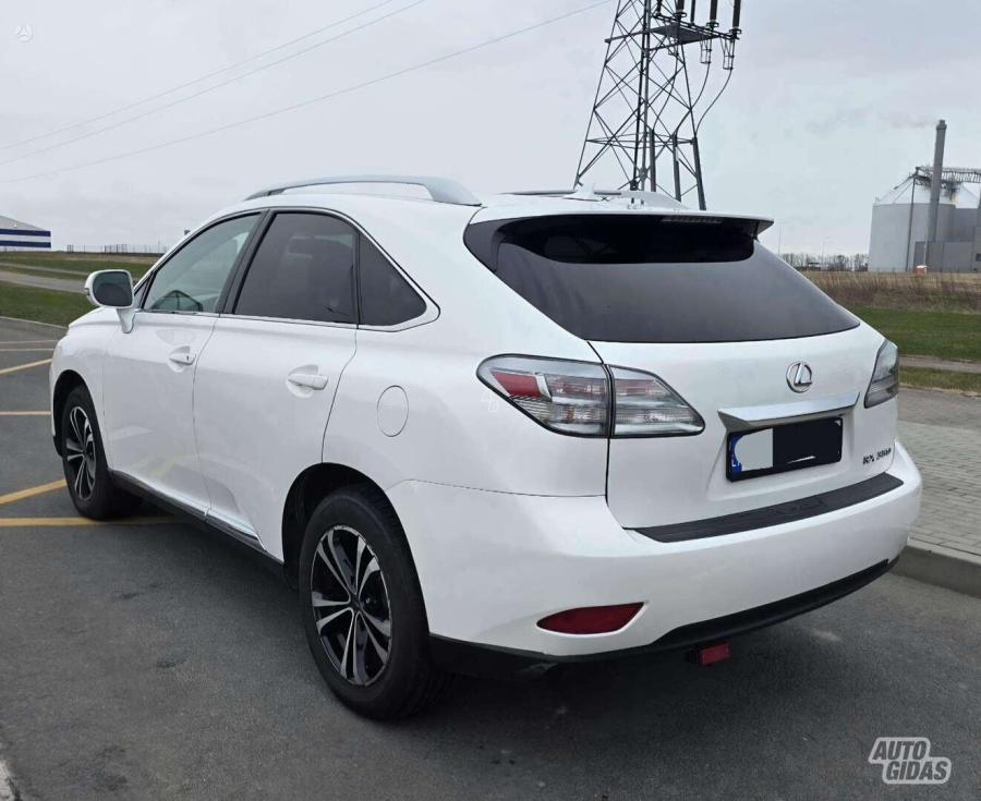 Белый Лексус RX 350 2012 в Клайпеда, объемом двигателя 3.50 л и пробегом 230 тыс. км за 11900 €, фото 5 на AUTOMOTO.COM.LV