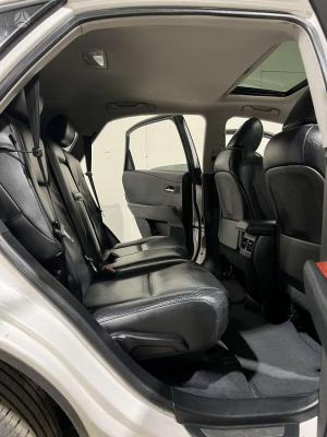 White Lexus rx-350 2012 in Klaipeda, with an engine capacity of 3.50 L and mileage of 232 thousand km for 10800 €, photo 33 on AUTOMOTO.COM.LV