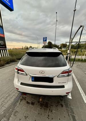 White Lexus rx-350 2013 in Vilnius, with an engine capacity of 3.50 L and mileage of 152 thousand km for 12490 €, photo 8 on AUTOMOTO.COM.LV