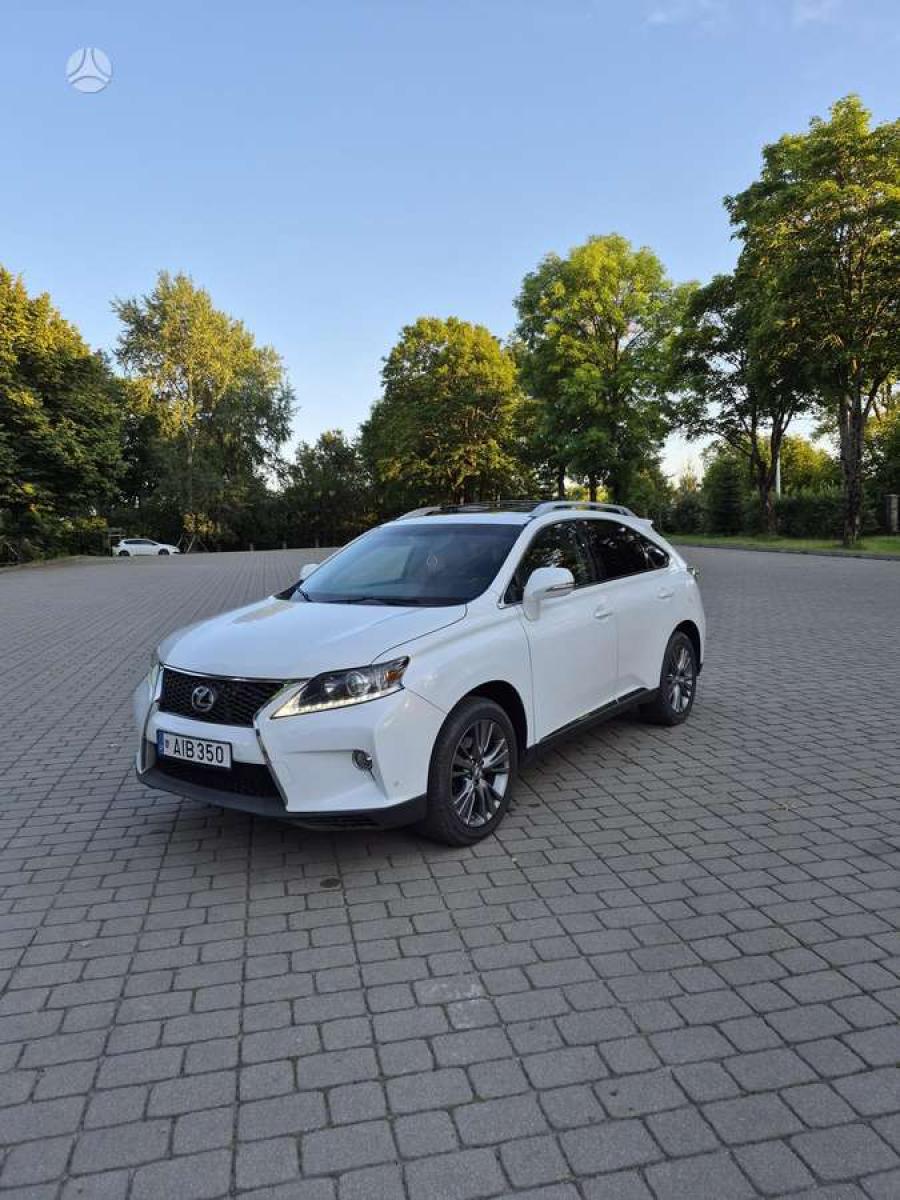 Белый Лексус RX 350 2014 в Вильнюс, объемом двигателя 3.46 л и пробегом 255 тыс. км за 14900 €, фото 1 на AUTOMOTO.COM.LV