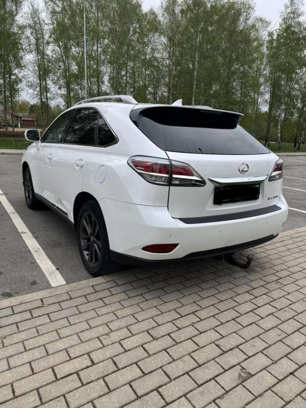 Белый Лексус RX 350 2015 в Шяуляй, объемом двигателя 3.50 л и пробегом 180 тыс. км за 14950 €, фото 4 на AUTOMOTO.COM.LV