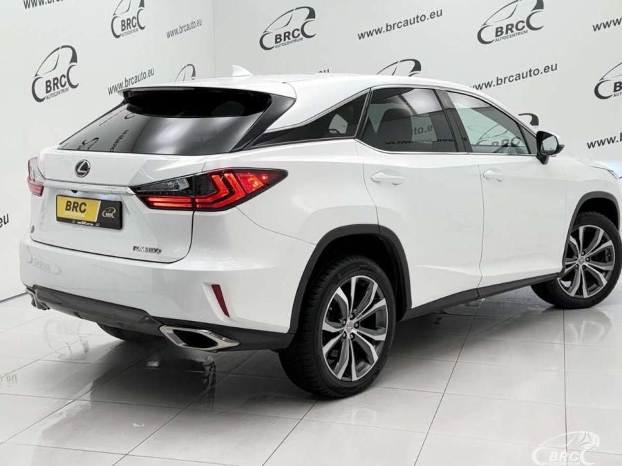 White Lexus rx-350 2017 in Vilnius, with an engine capacity of 3.46 L and mileage of 80 thousand km for 23500 €, photo 3 on AUTOMOTO.COM.LV