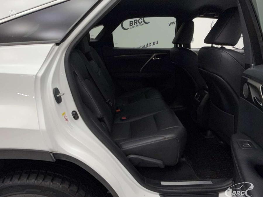 White Lexus rx-350 2017 in Vilnius, with an engine capacity of 3.46 L and mileage of 80 thousand km for 23500 €, photo 11 on AUTOMOTO.COM.LV