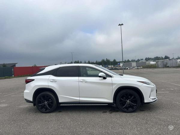Balts Lexus rx-350 2017 Viļņa, ar dzinēja tilpumu 3.46 L un nobraukumu 77 tūkst. km par 25700 €, foto 6 vietnē AUTOMOTO.COM.LV