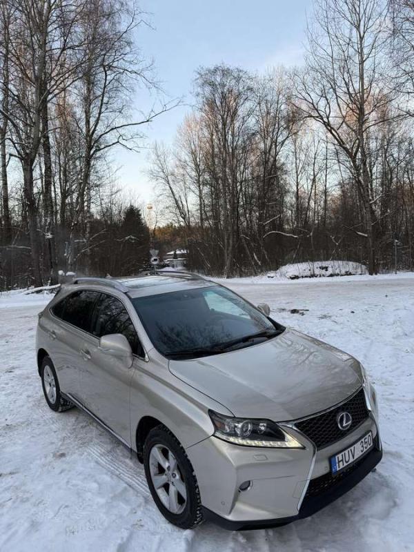 Dzeltens Lexus rx-350 2013 Kauņa, ar dzinēja tilpumu 3.46 L un nobraukumu 126 tūkst. km par 12900 €, foto 1 vietnē AUTOMOTO.COM.LV