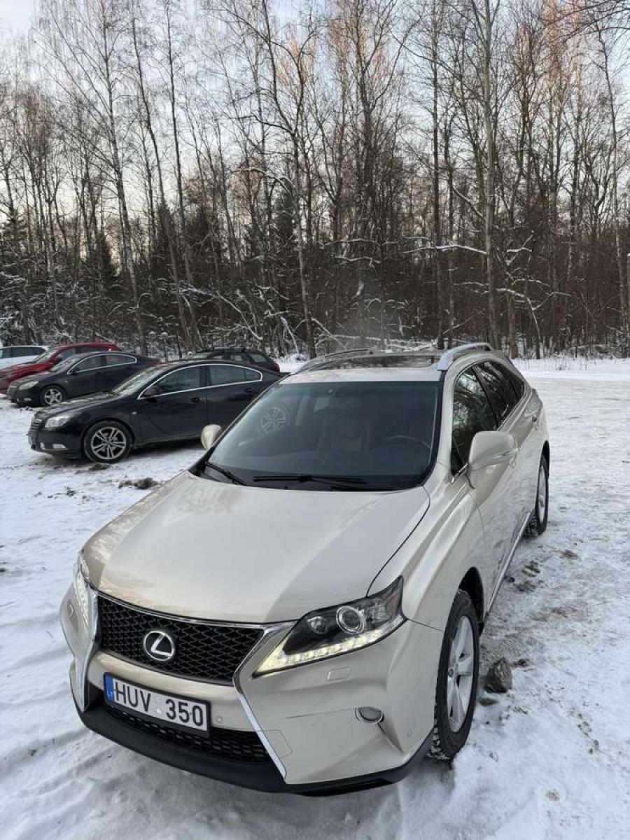 Dzeltens Lexus rx-350 2013 Kauņa, ar dzinēja tilpumu 3.46 L un nobraukumu 126 tūkst. km par 12900 €, foto 2 vietnē AUTOMOTO.COM.LV
