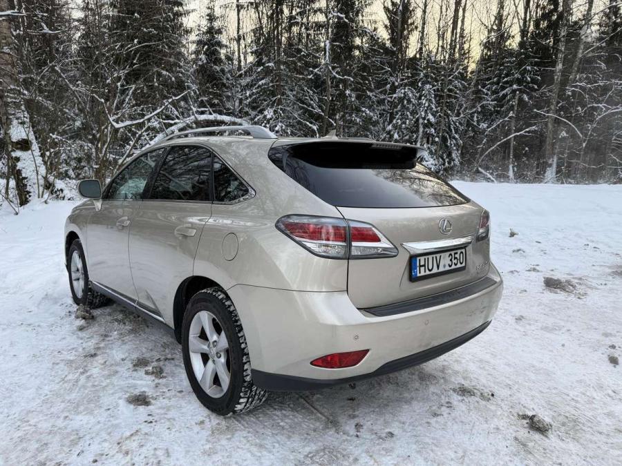 Dzeltens Lexus rx-350 2013 Kauņa, ar dzinēja tilpumu 3.46 L un nobraukumu 126 tūkst. km par 12900 €, foto 5 vietnē AUTOMOTO.COM.LV