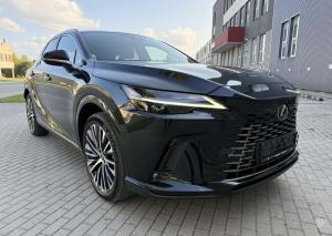 Черный Лексус RX 350h 2023 в Шяуляй, объемом двигателя 2.49 л и пробегом 60 тыс. км за 51900 €, фото 4 на AUTOMOTO.COM.LV