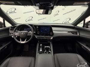 Black Lexus RX 350h 2024 in Vilnius, with an engine capacity of 2.49 L and mileage of 24 thousand km for 51900 €, photo 5 on AUTOMOTO.COM.LV