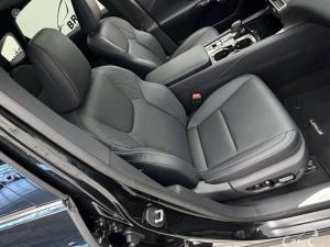 Black Lexus RX 350h 2024 in Vilnius, with an engine capacity of 2.49 L and mileage of 24 thousand km for 51900 €, photo 7 on AUTOMOTO.COM.LV