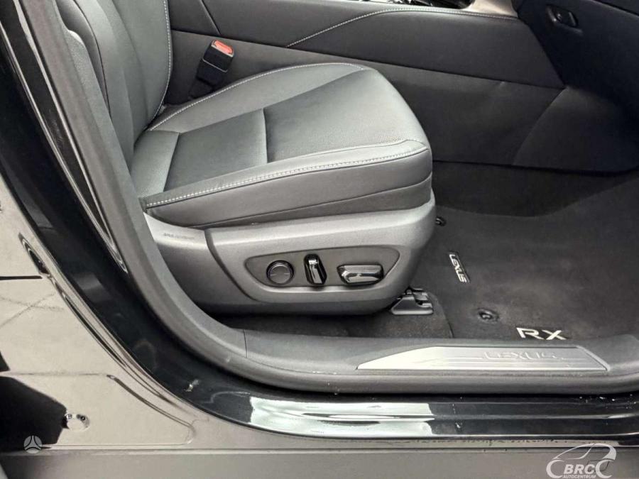 Black Lexus RX 350h 2024 in Vilnius, with an engine capacity of 2.49 L and mileage of 24 thousand km for 51900 €, photo 8 on AUTOMOTO.COM.LV