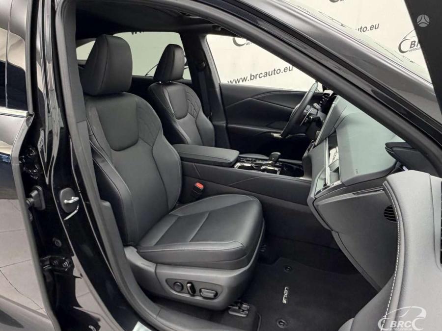 Black Lexus RX 350h 2024 in Vilnius, with an engine capacity of 2.49 L and mileage of 24 thousand km for 51900 €, photo 9 on AUTOMOTO.COM.LV